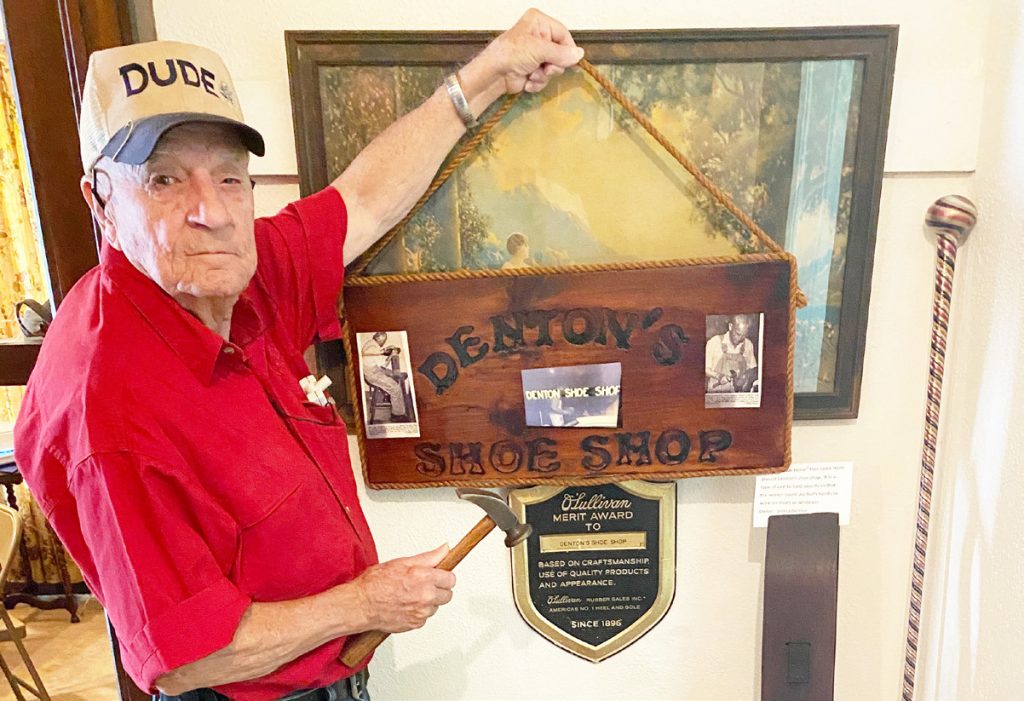 Dentons donate items to historical society - Sequoyah County Times