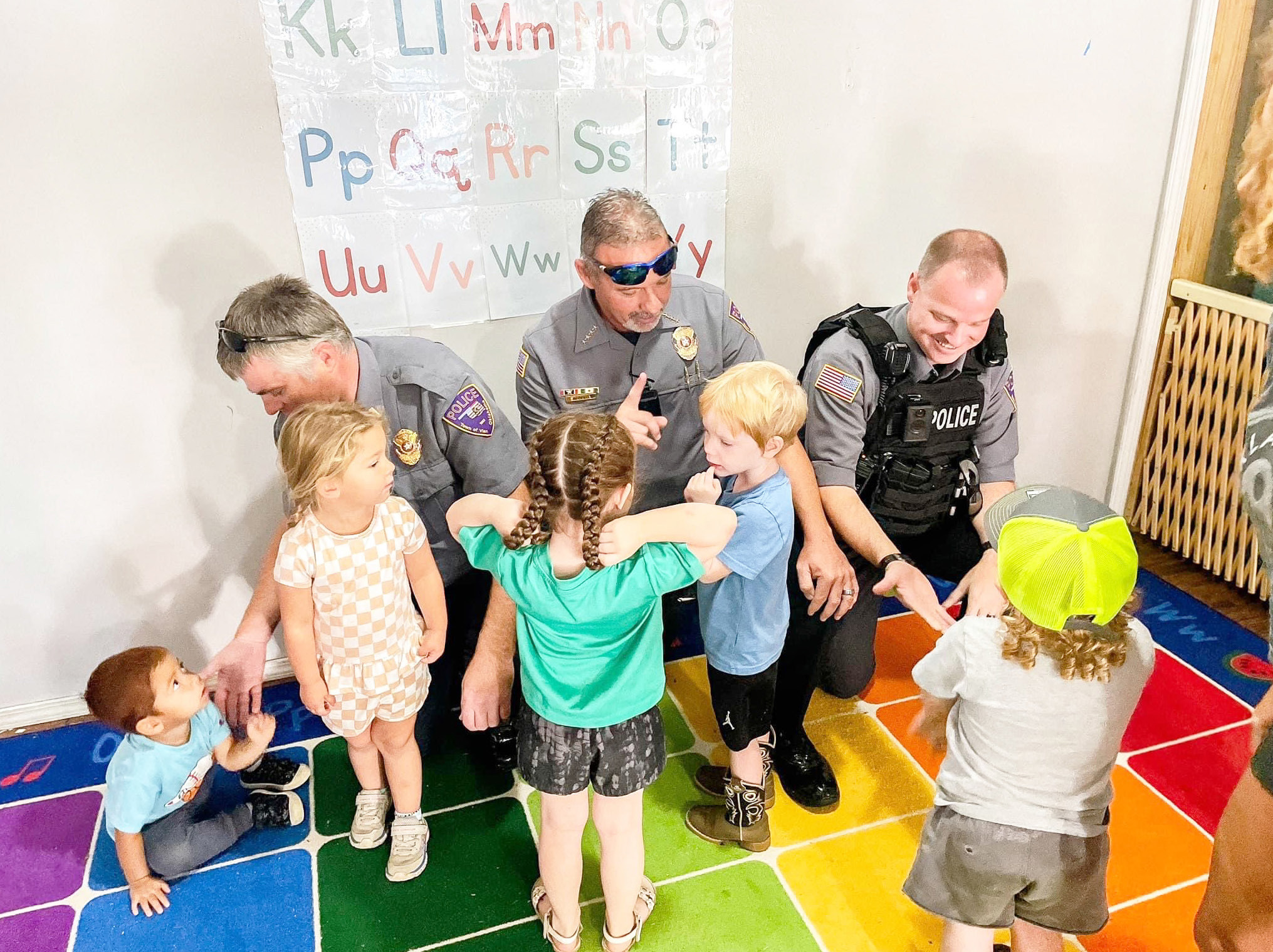 Police visit local learning center - Sequoyah County Times