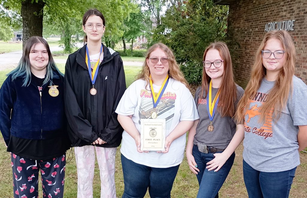 Roland FFA team takes honors - Sequoyah County Times