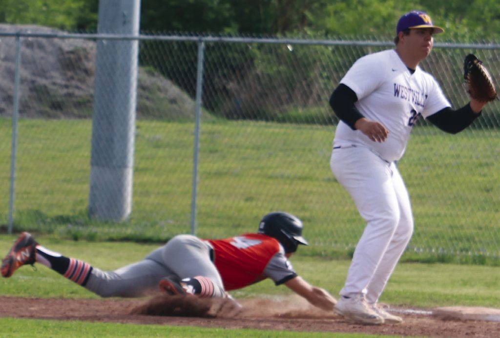 Inola completes district sweep of Sallisaw - Sequoyah County Times