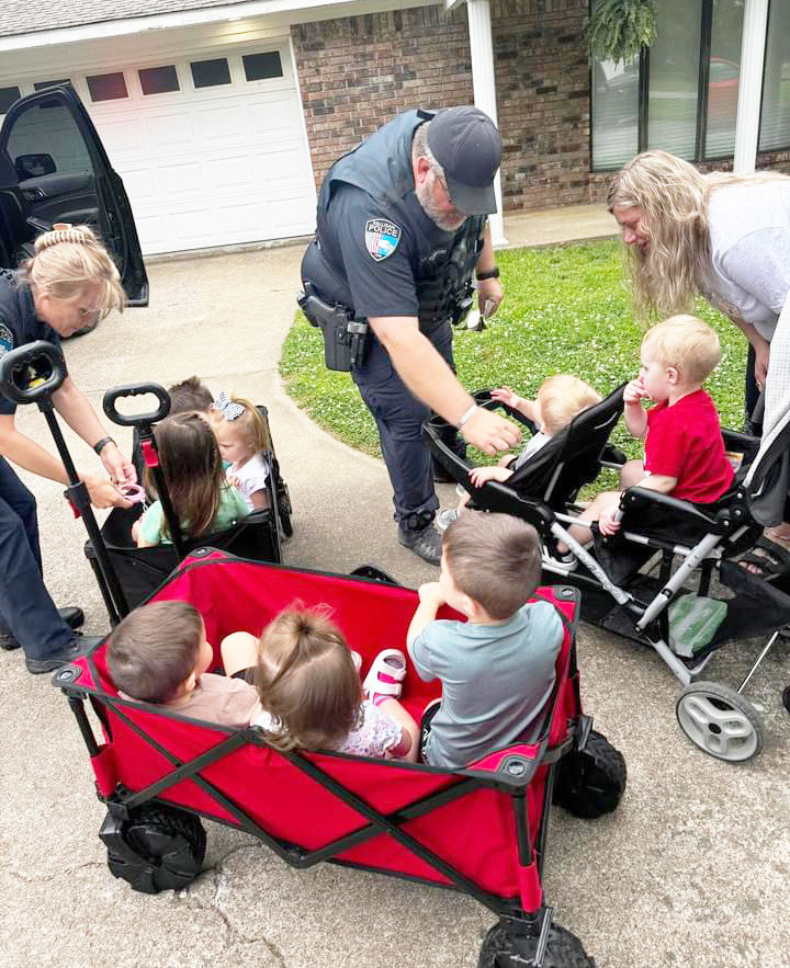 Police visit ‘Tiny Time’ - Sequoyah County Times