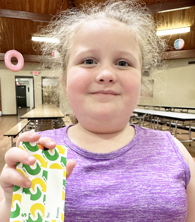 Thompson is Member of the Month - Sequoyah County Times