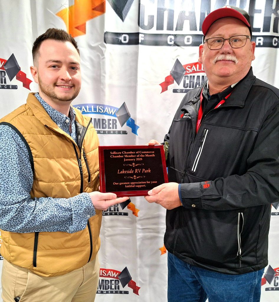 Lakeside RV Park named chamber's Member of the Month - Sequoyah County Times
